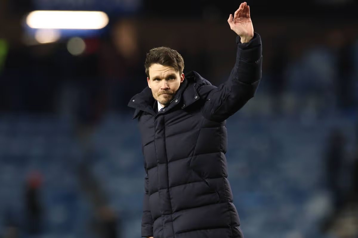 La ventana de transferencia de los Rangers gestionada por AI cuando ...